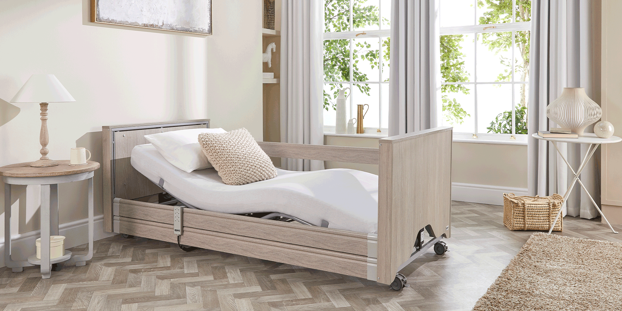 Profiling Care Beds vs Hospital Beds | Opera Beds