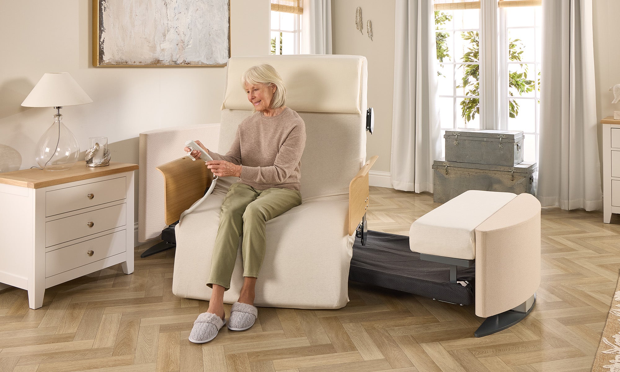 RotoBed® Change Rotating Chair Bed – Opera Beds